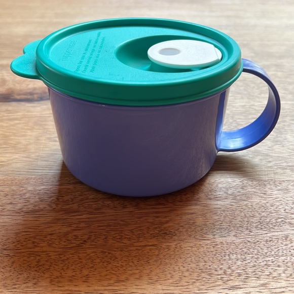 Tupperware | Kitchen | Vintage Tupperware Nos Crystal Wave Microwave ...